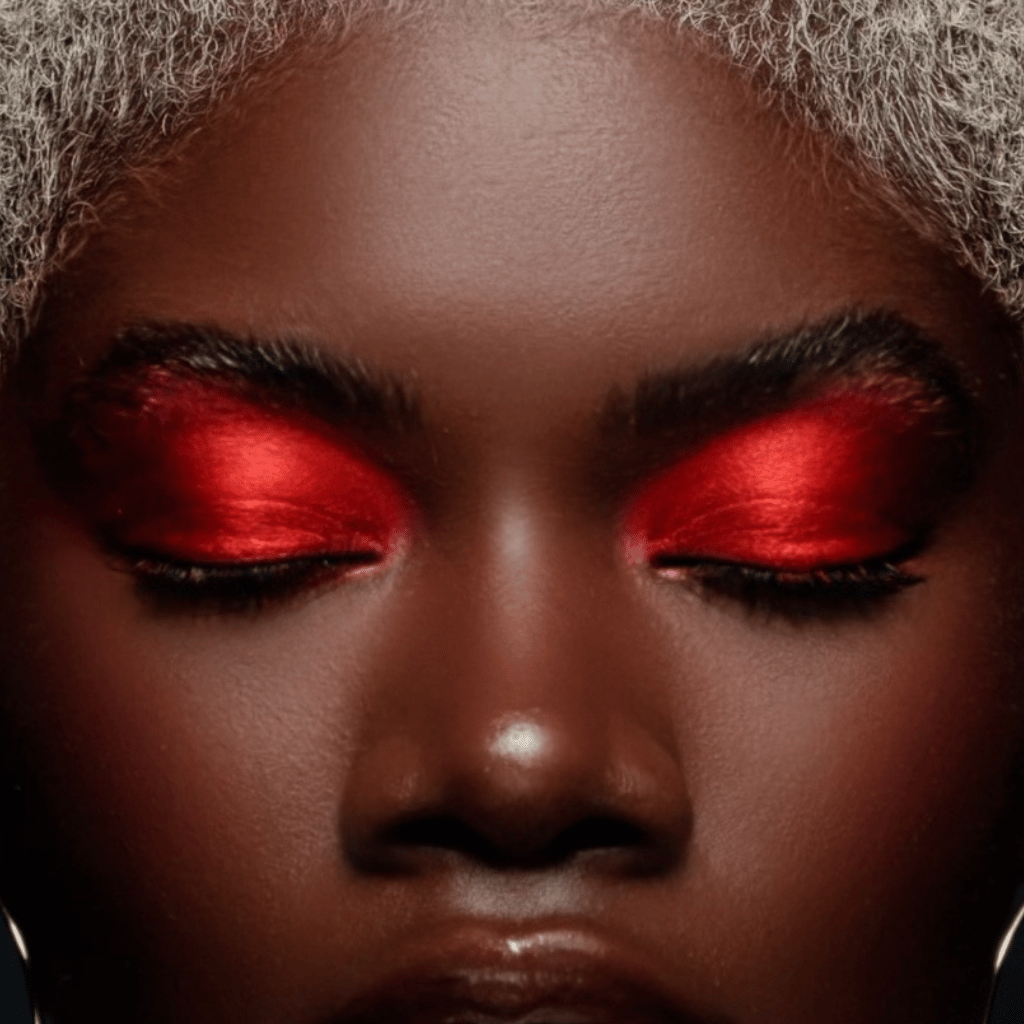 Eyes – Stay Golden Cosmetics