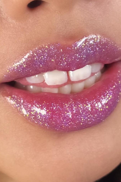 Glitter Lit Gloss – Stay Golden Cosmetics